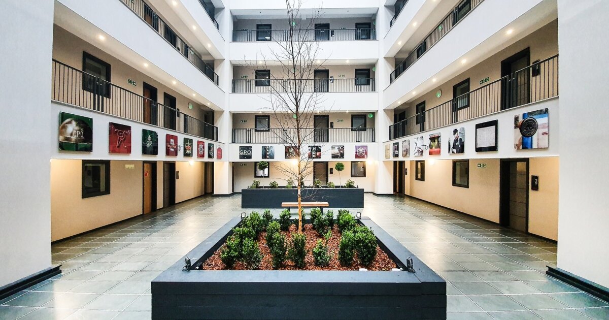 The Mailbox – Projects – Pozzoni Architecture